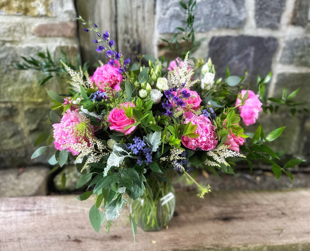 Florist at Mandy's Spring – Mandy Spring Farm Nursery, Inc.